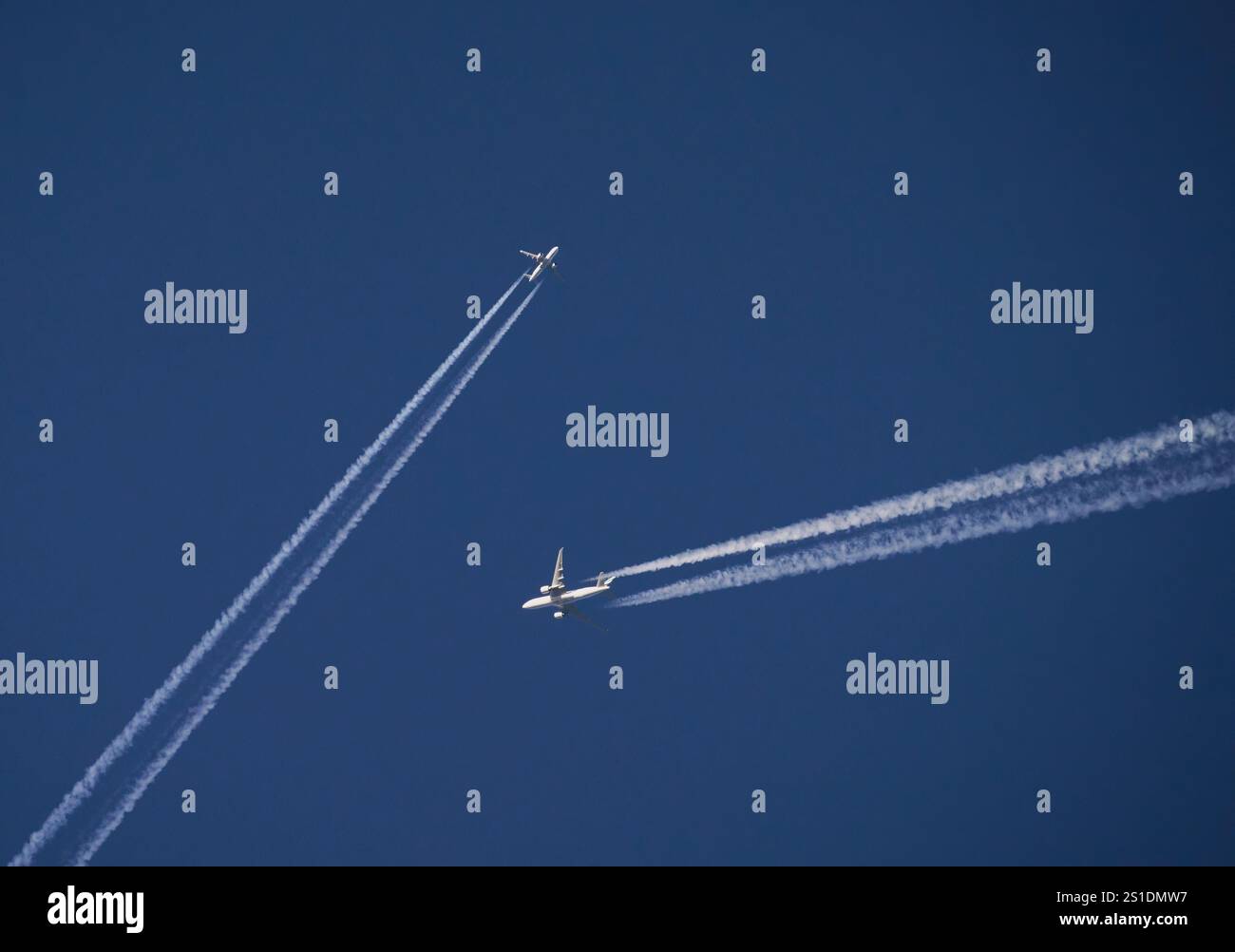 Aviationjourney hi-res stock photography and images - Alamy