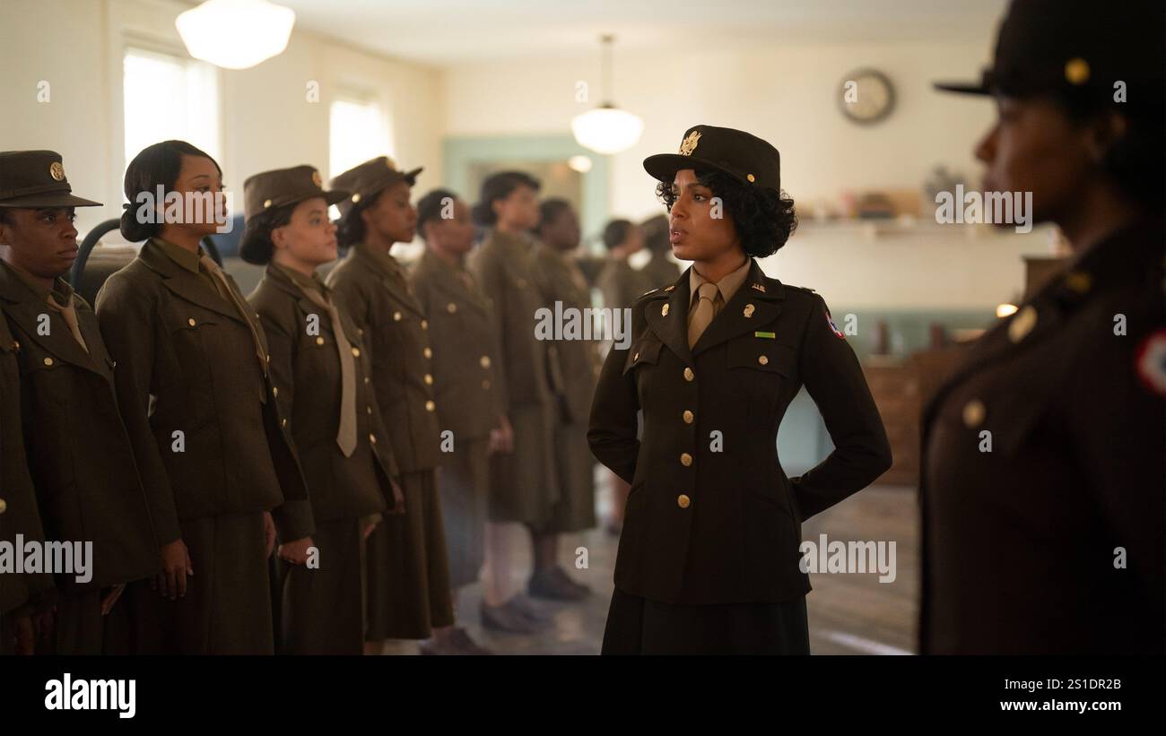 KERRY WASHINGTON, PEPI SONUGA, SARAH JEFFERY and EBONY OBSIDIAN in THE ...