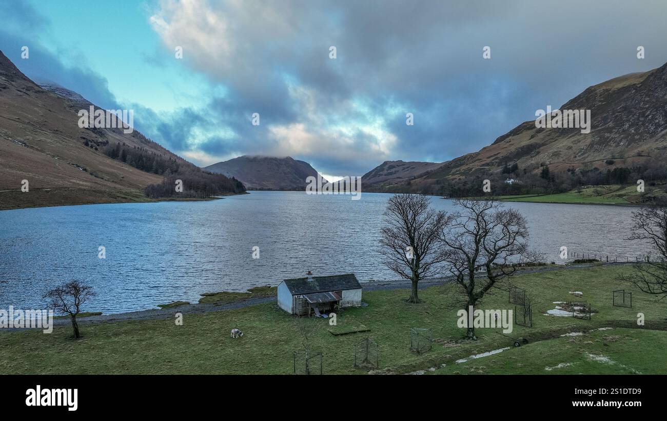 The Fishermans hut on the edge of Buttermere during a cold winters ...
