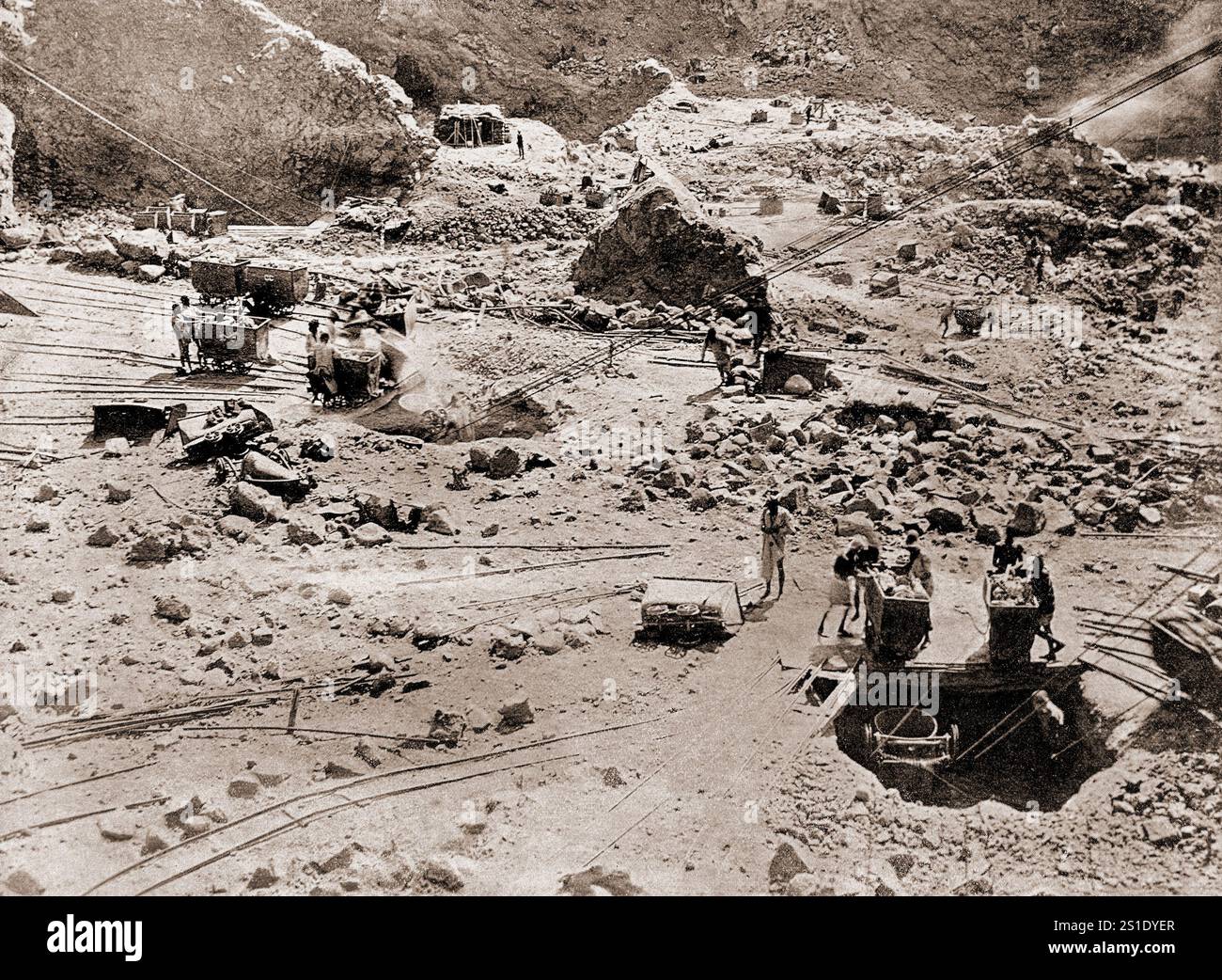 The big hole, diamond mining at Kimberley, 1895, South Africa Stock ...