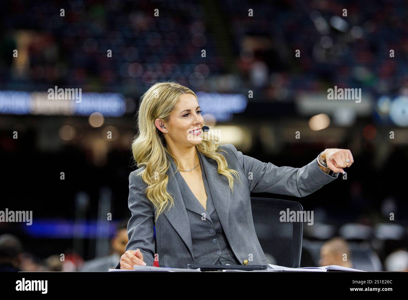 January 02, 2025: ESPN and the SEC Network host Laura Rutledge during ...