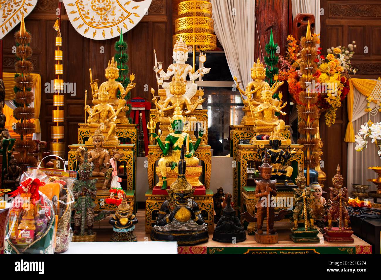 Ancient hindu god holy deity myth angel and Thao Wessuwan or Vasavana ...