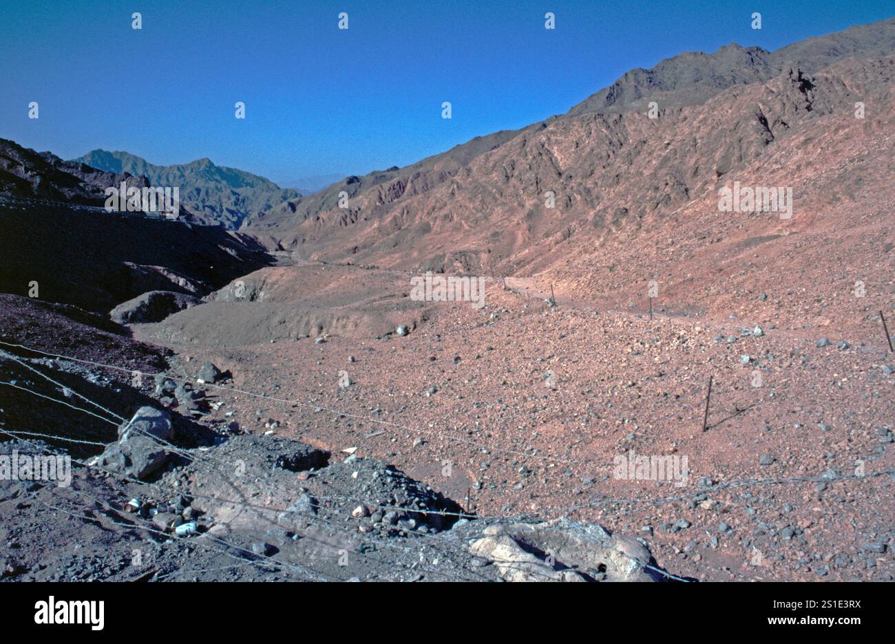 Sharia Pass north of Sharm El Sheikh, there are still land mines behind ...