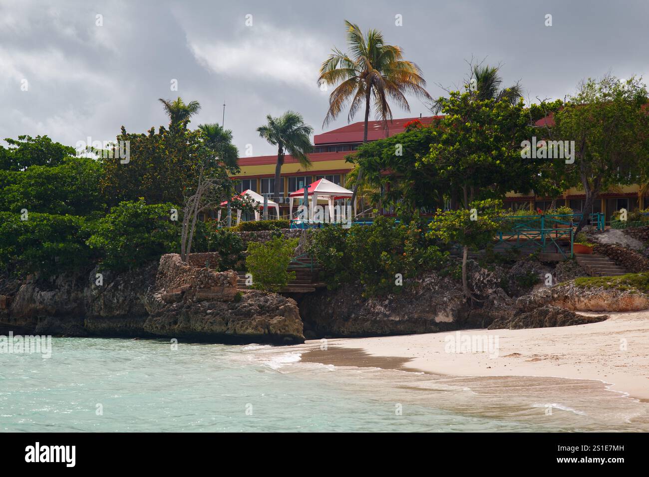 The Caribbean sea pristine waters in Guardalavaca sand beach, Club ...