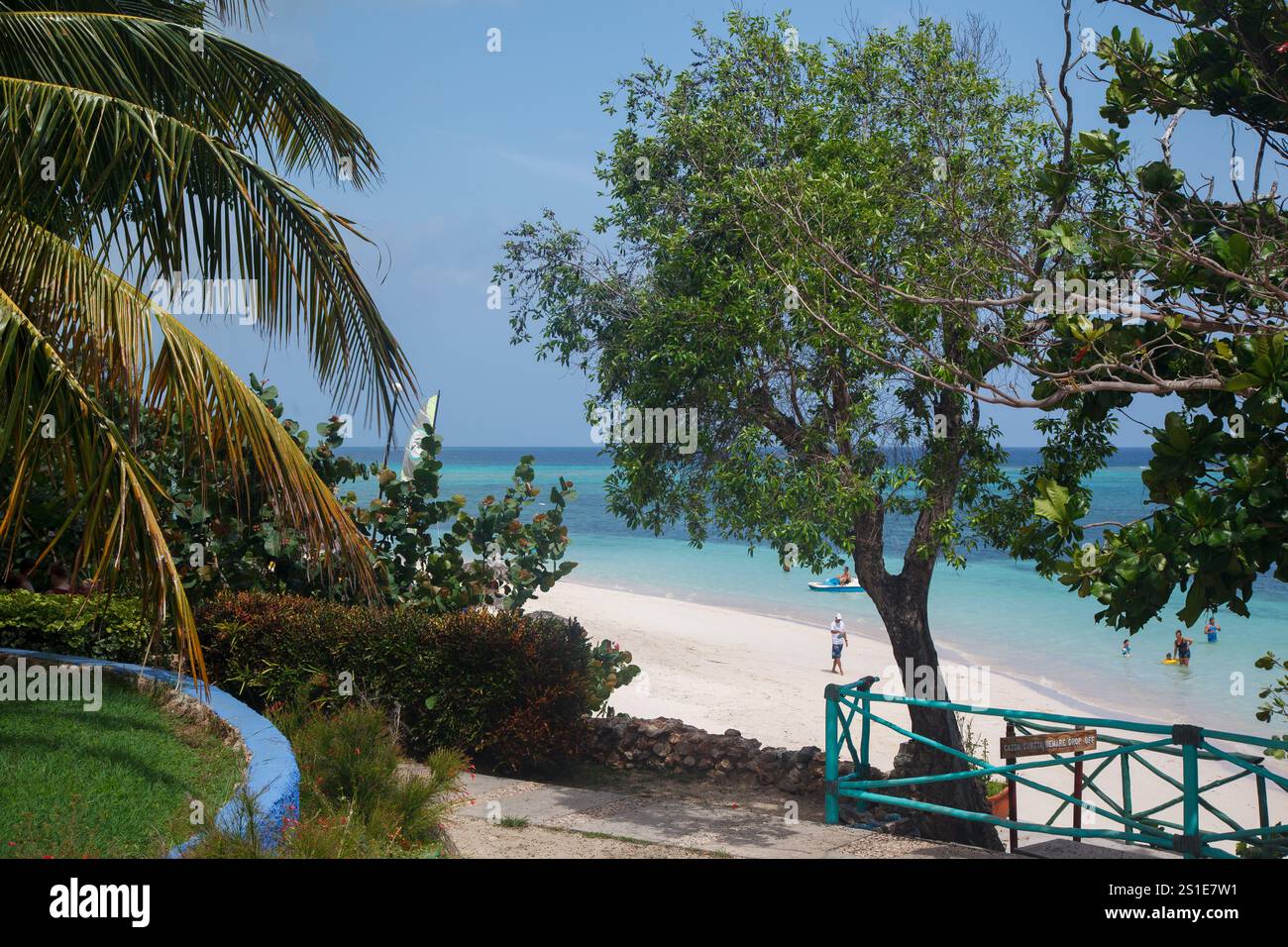 The Caribbean sea pristine waters in Guardalavaca sand beach, Club ...