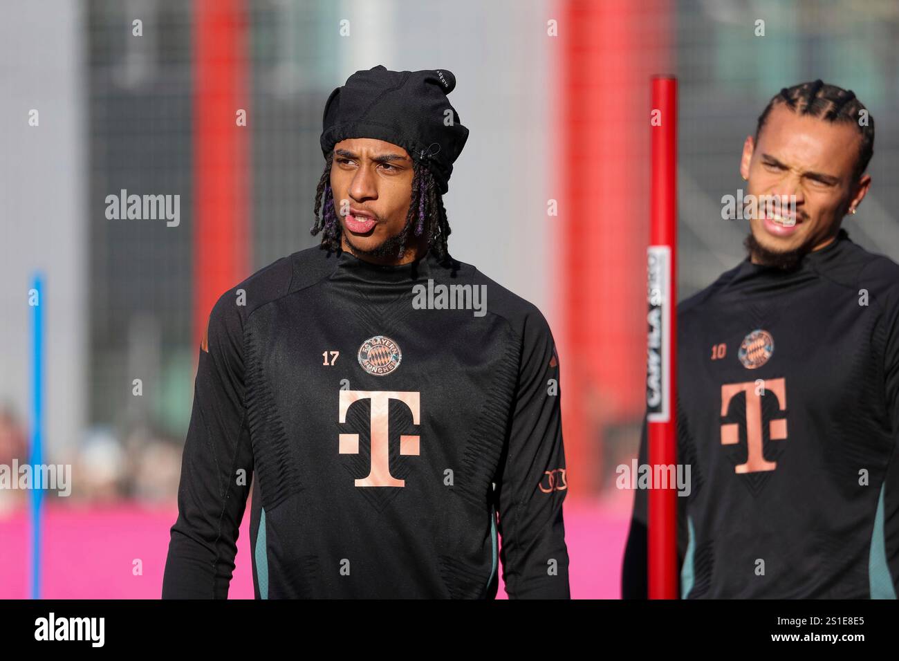 Muenchen, Deutschland. 03rd Jan, 2025. Michael Olise (FC Bayern ...