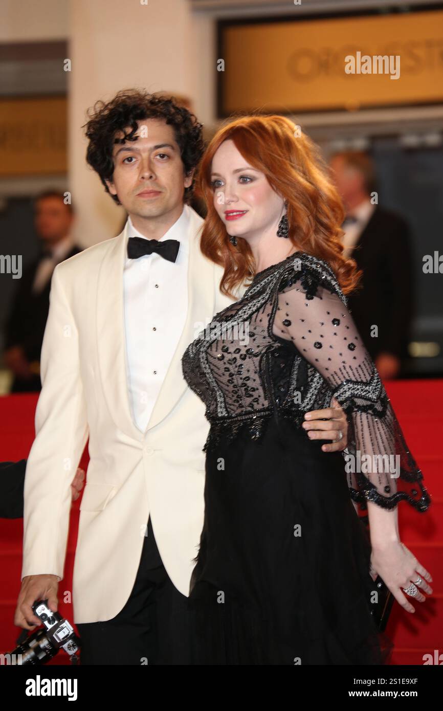 Actress Christina Hendricks and husband Geoffrey Arend attend the ...