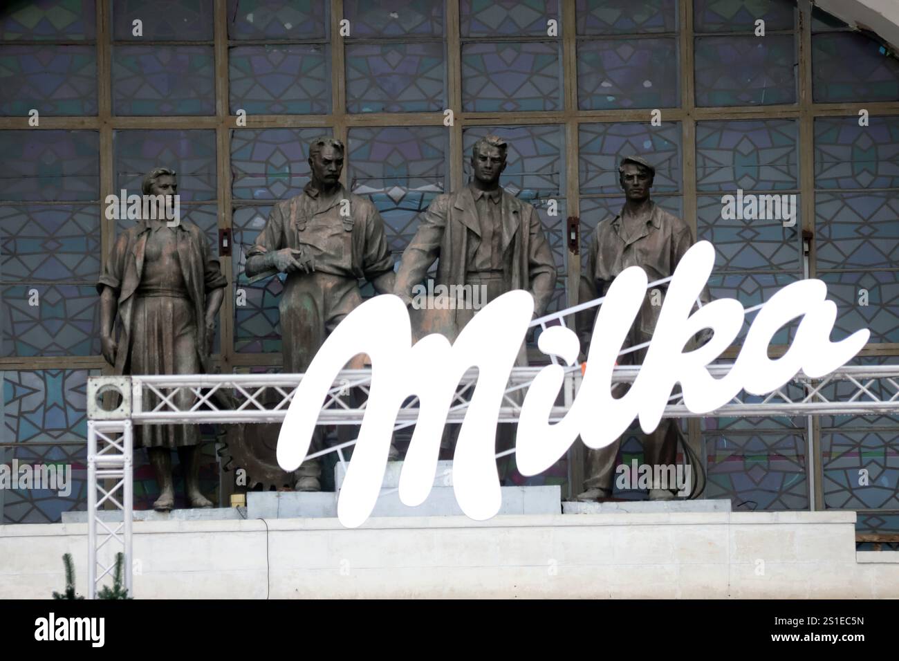 KYIV, UKRAINE - DECEMBER 28, 2024 - The Soviet-era statues of workers ...
