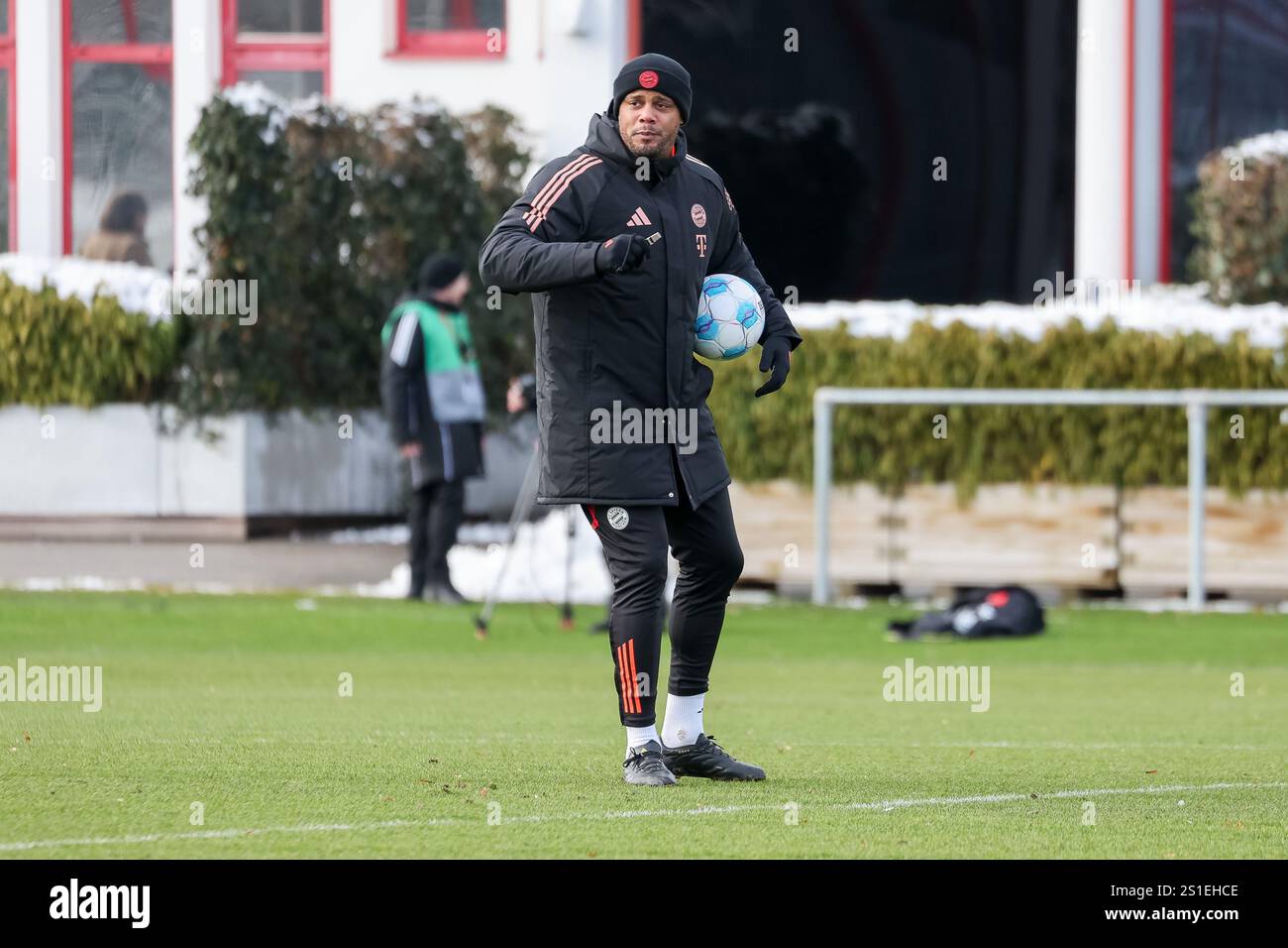 Vincent Kompany (FC Bayern Muenchen, Cheftrainer) beim Training, GER ...