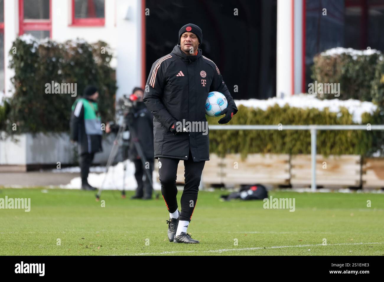 Vincent Kompany (FC Bayern Muenchen, Cheftrainer) beim Training, GER ...