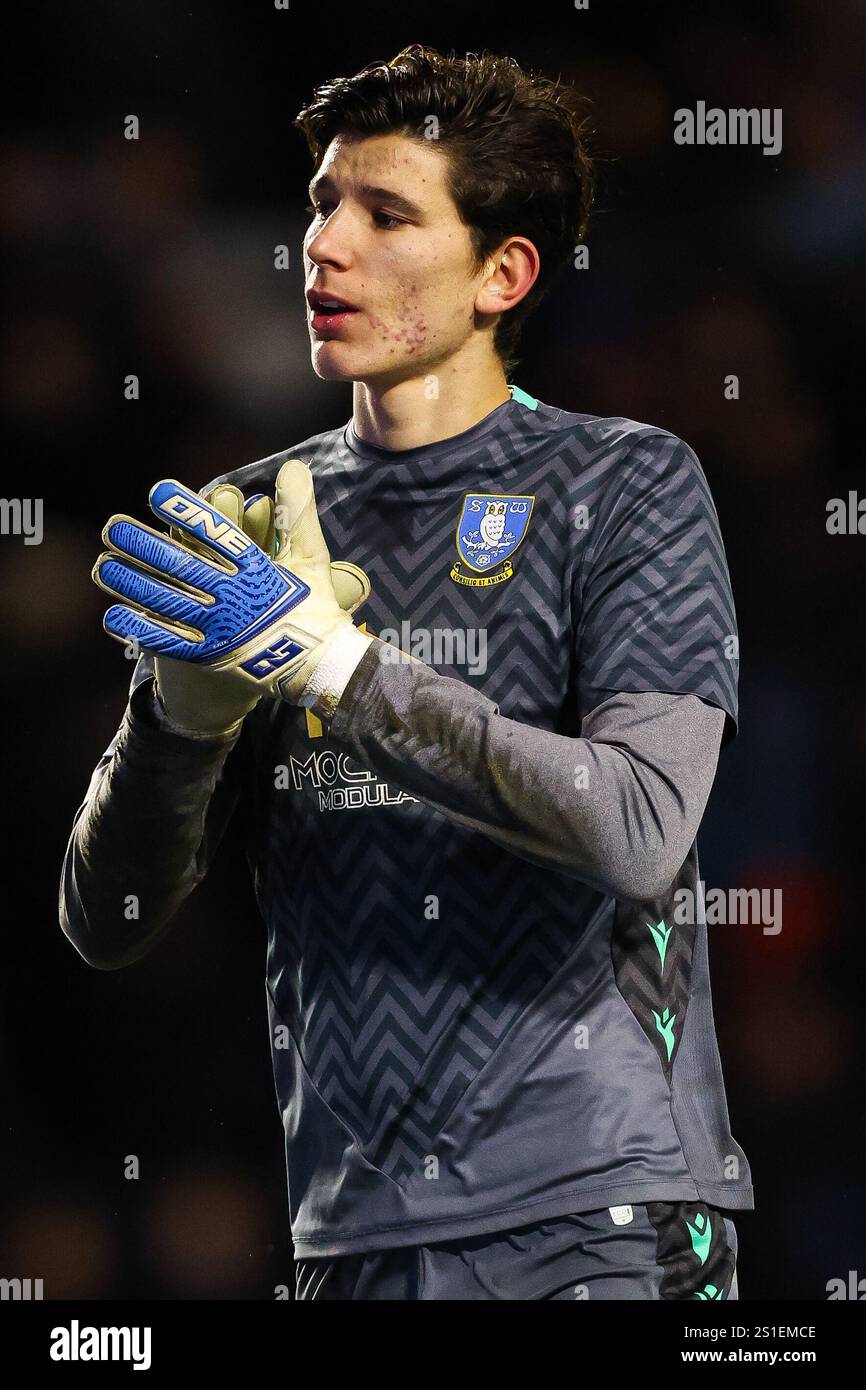 Sheffield Wednesday goalkeeper James Beadle during the Sky Bet ...