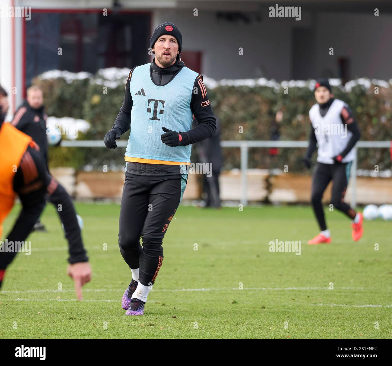 Muenchen, Deutschland. 03rd Jan, 2025. Harry Kane (FC Bayern Muenchen ...