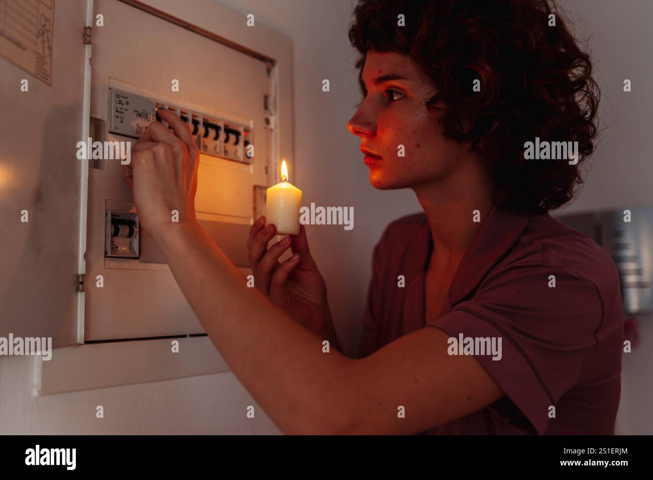 Electric meter failure. Blackout, no electricity Stock Photo - Alamy