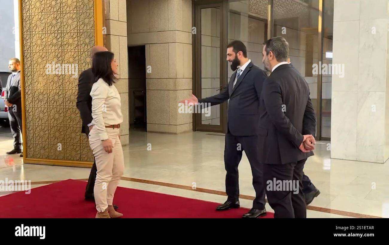 Damaskus, Syria. 03rd Jan, 2025. Foreign Minister Annalena Baerbock ...