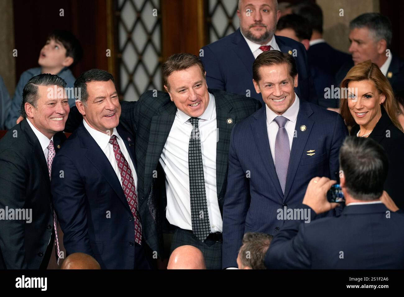 Members of the House of Representatives pose for photos as the 119th ...