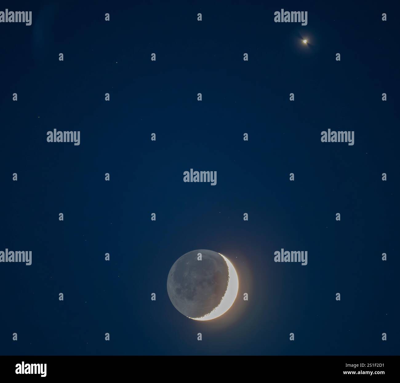 London, UK. 3rd Jan, 2024. The crescent Moon appears close to and below ...