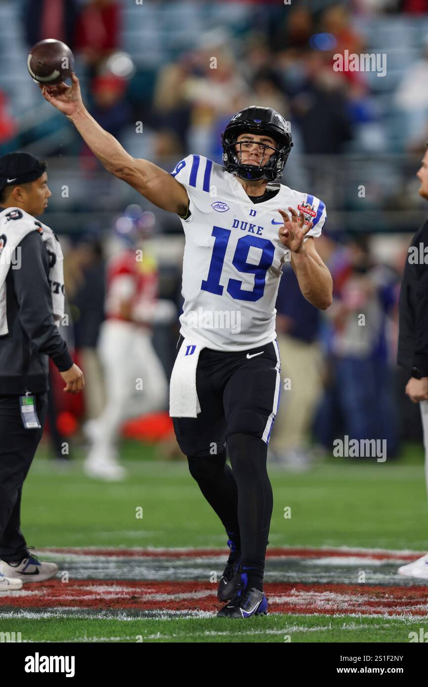 Duke quarterback Rent Montie (19) warms up before facing Mississippi in ...