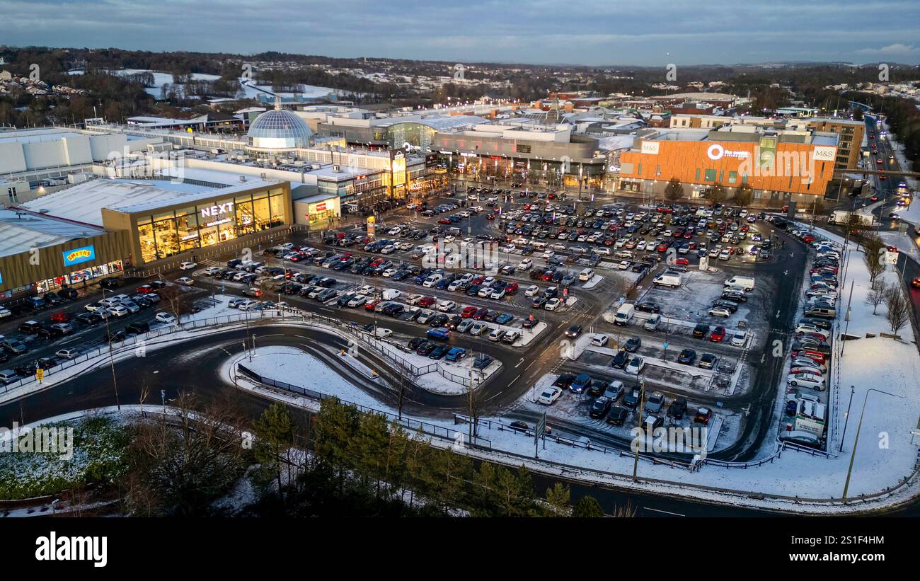 Aerial view of the Livingston town centre and Almondvale shopping ...