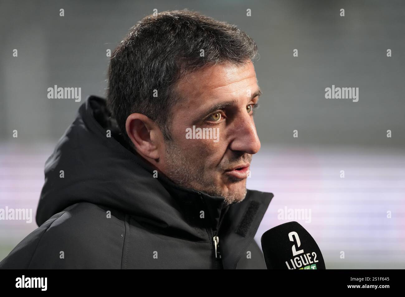 Stephane GILLI (Entraineur Paris Fc PFC) during the Ligue 2 BKT match ...
