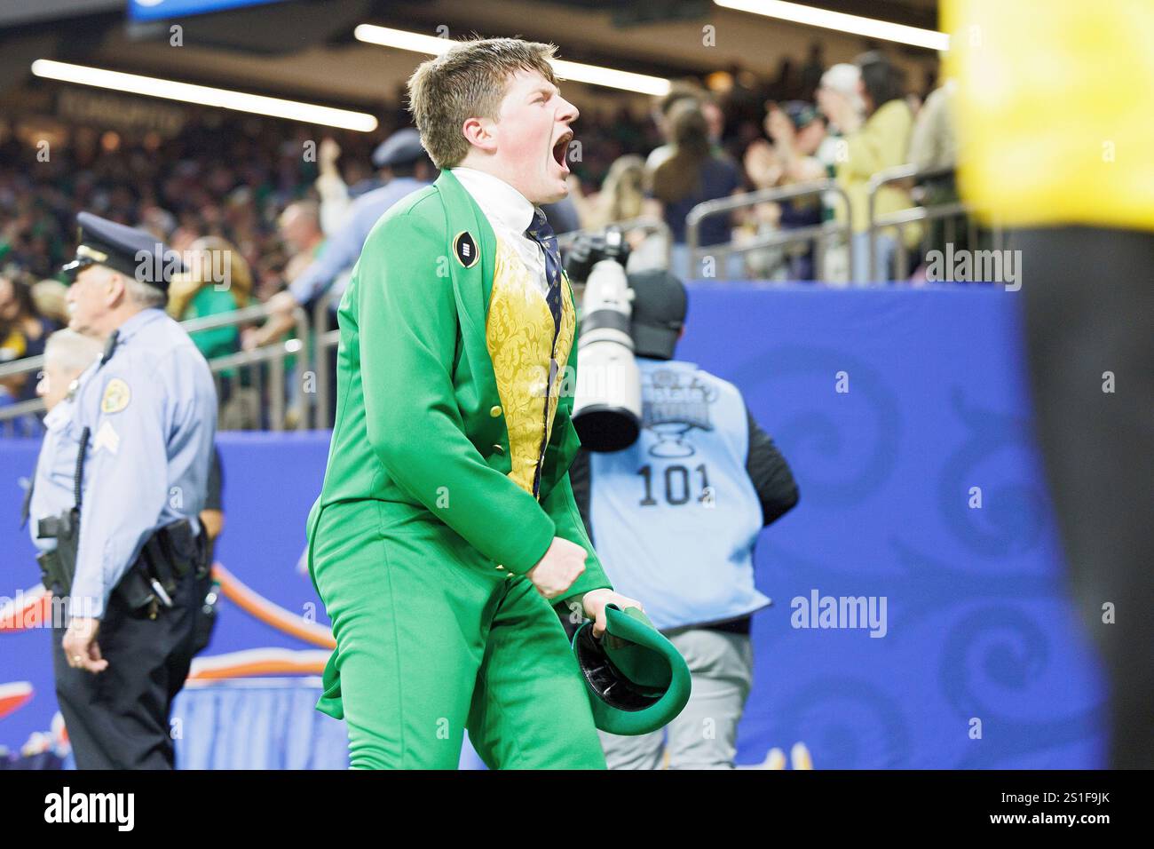 NEW ORLEANS, LA - JANUARY 02: The Notre Dame Fighting Irish mascot ...