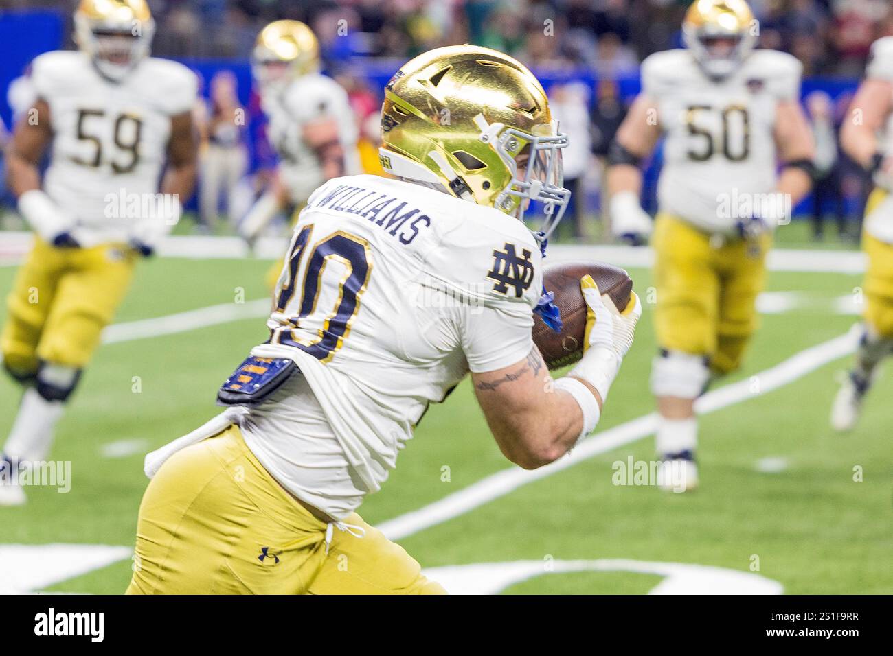 NEW ORLEANS, LA - JANUARY 02: Running Back Aneyas Williams #20 of the Notre Dame Fighting Irish ...