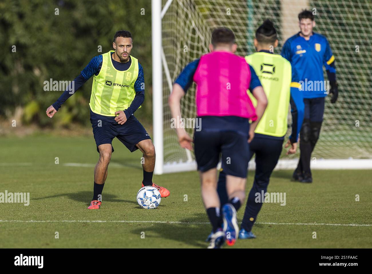 Cadiz, Spain. 03rd Jan, 2025. Cadiz, 03-01-2025. Dutch Eredivisie ...