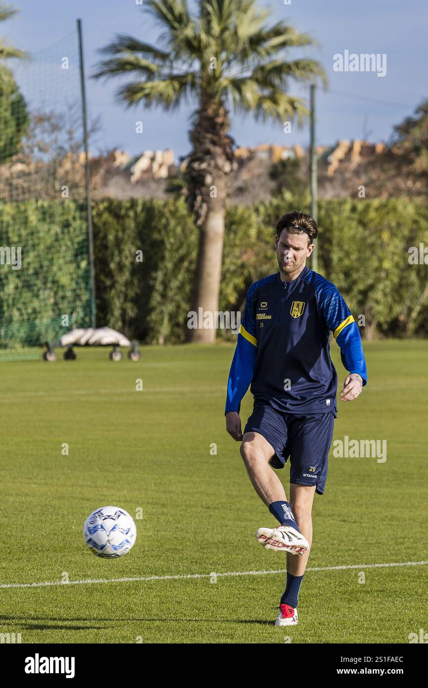 Cadiz, Spain. 03rd Jan, 2025. Cadiz, 03-01-2025. Dutch Eredivisie ...