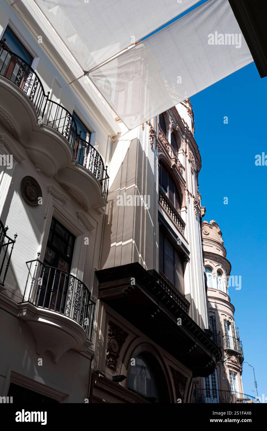 Proteger del sol hi-res stock photography and images - Alamy