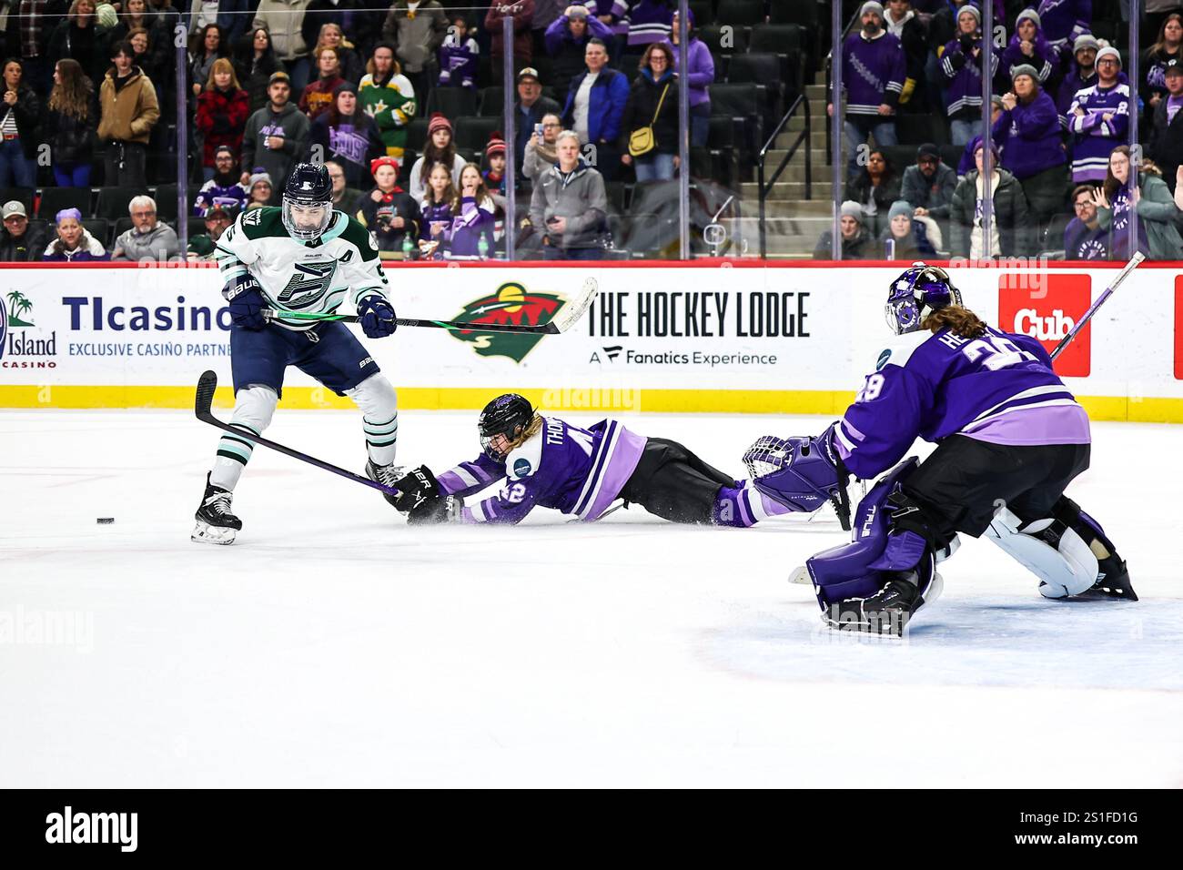 January 2nd, 2025: Minnesota Frost defender Claire Thompson (42) blocks ...