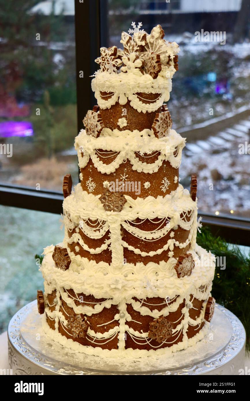 Ginger bread creation at the Cleveland Botanical Garden Christmas ...