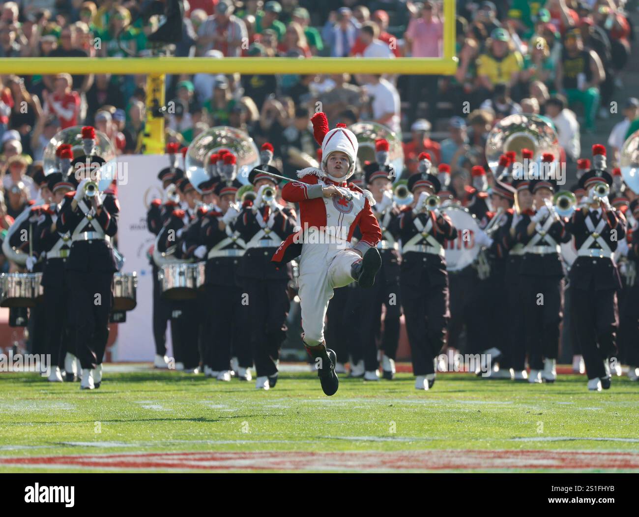 Pasadena, California, USA. 01st Jan, 2025. Ohio State Buckeyes marching ...