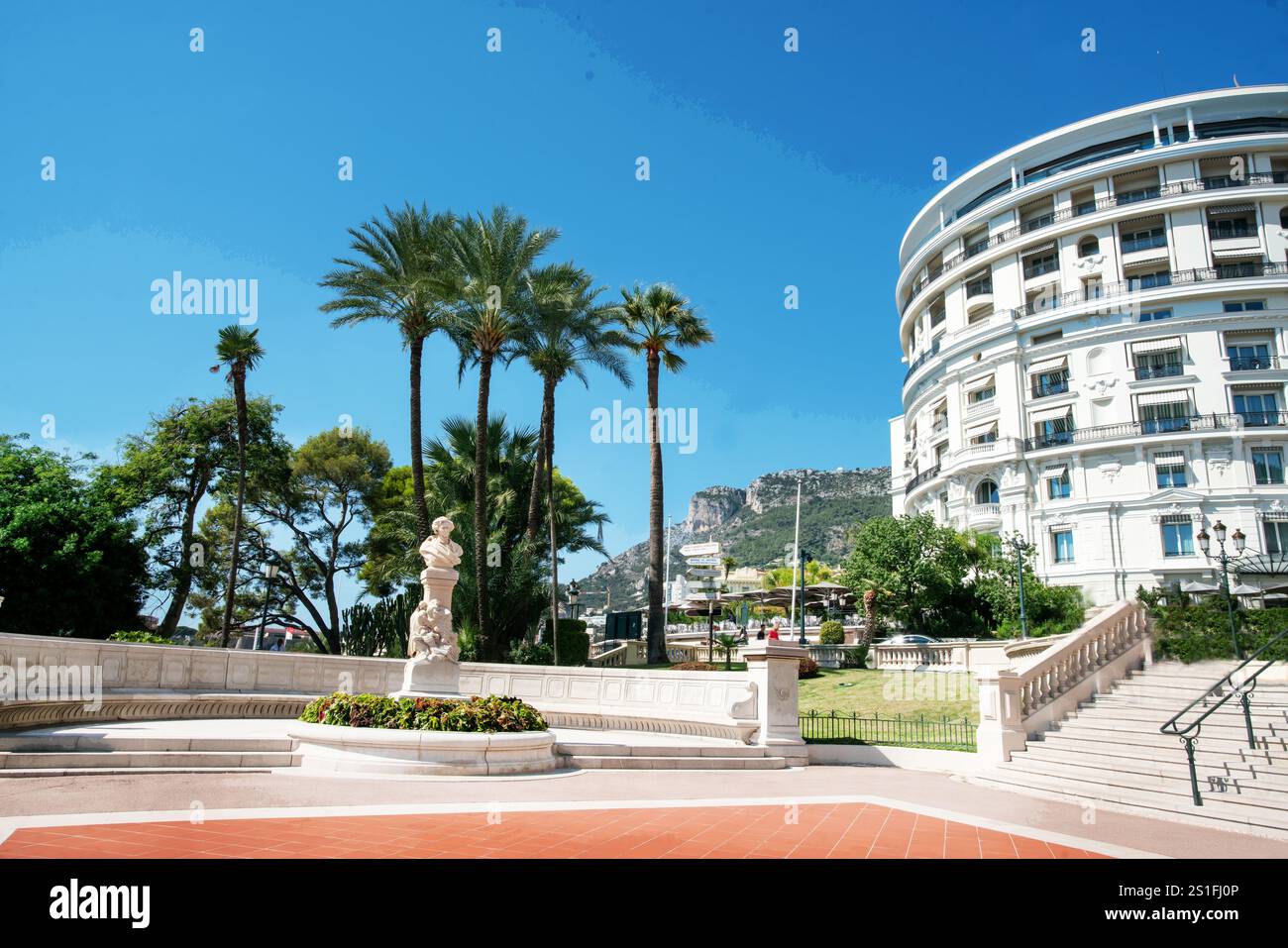 A wonderful public park between the Casino Square and the embankment ...
