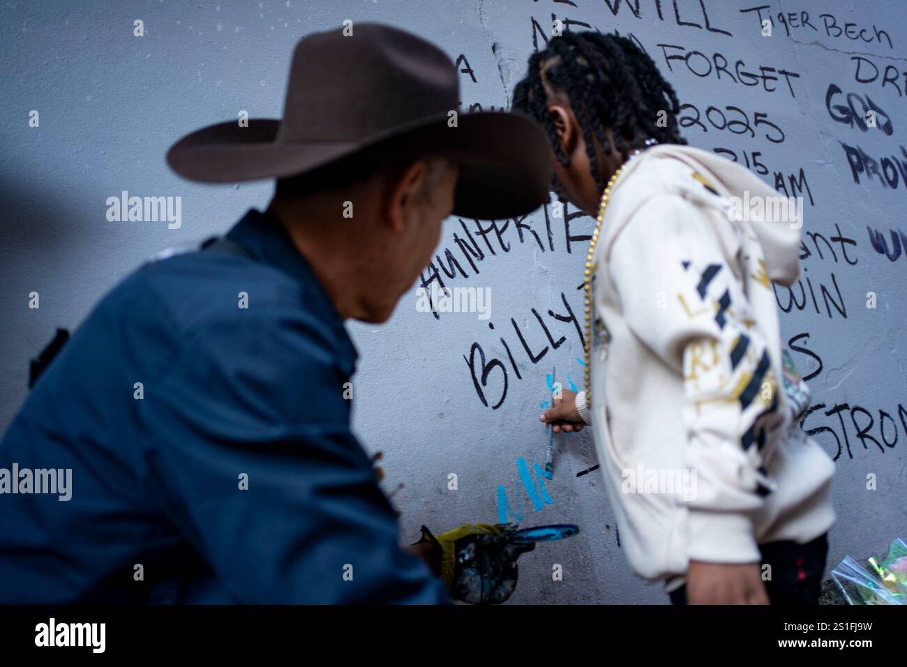 New Orleans, United States. 03rd Jan, 2025. Artist Roberto Marquez ...