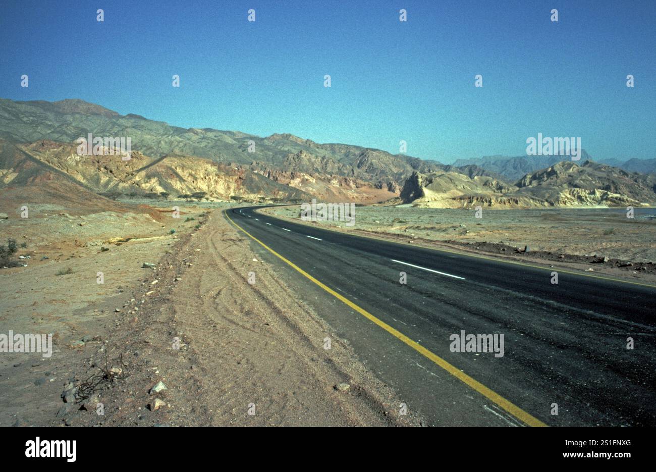 Coastal road to the north, built by Israel, border to Israel, Sinai ...