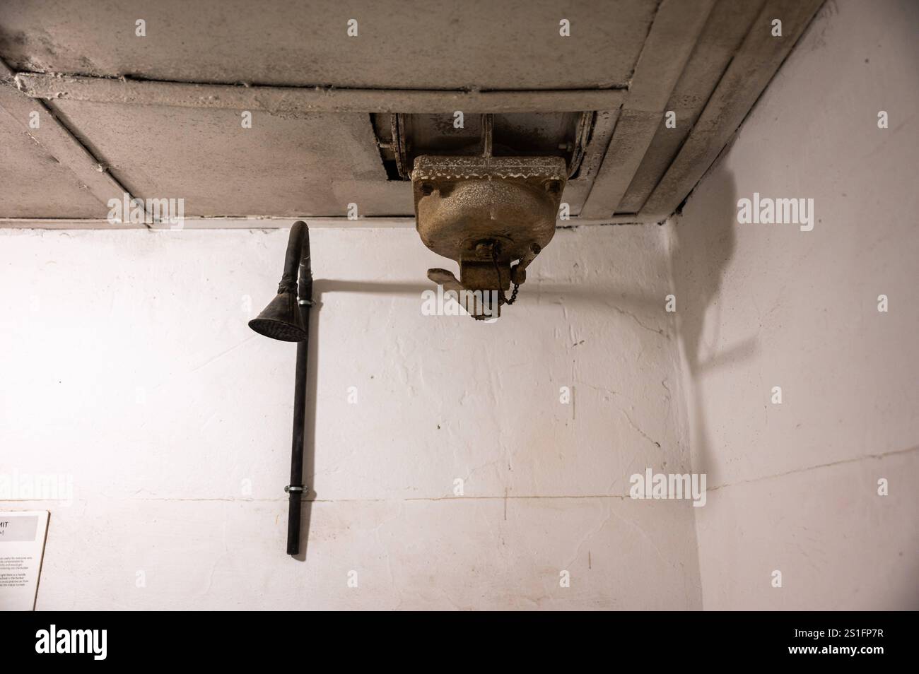 Decontamination room with shower and ventialtion in Bunk Art 1 inTirana ...