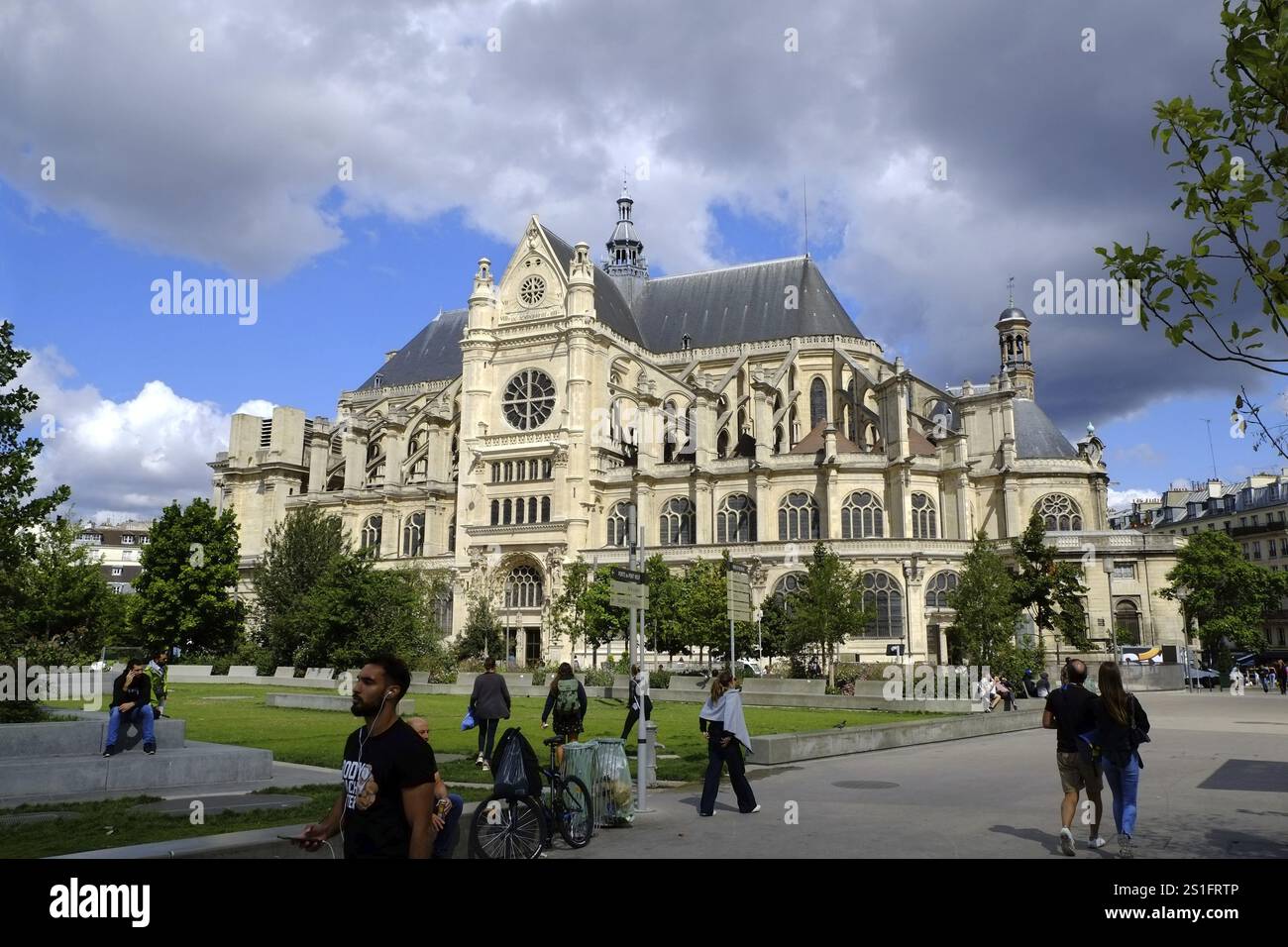 The magnificent parish church of Saint-Eustache in the centre of Paris ...
