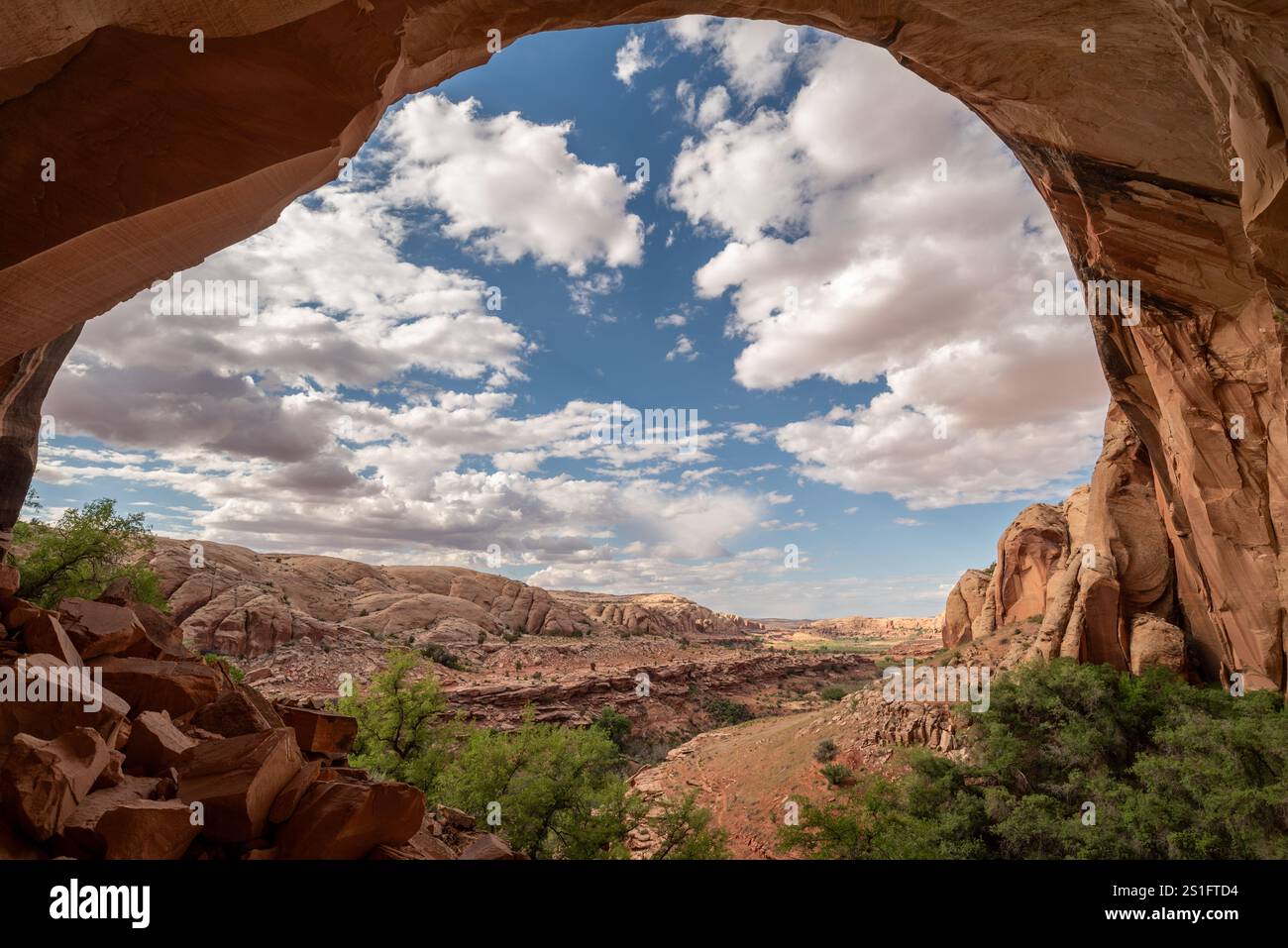 Canyon and alcove, Navajo Nation, Arizona Stock Photo - Alamy