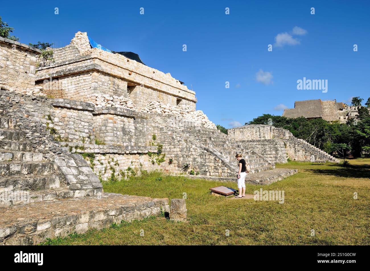 Maya building layout hi-res stock photography and images - Alamy
