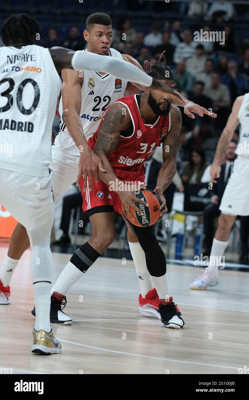 Booker Devin FC Bayern Munich during the EuroLeague match between Real ...