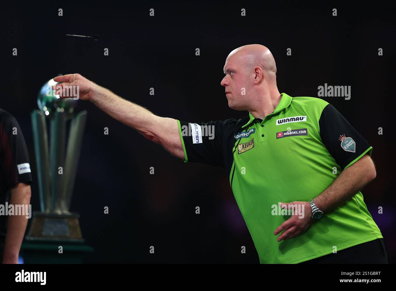 Alexandra Palace, London, UK. 3rd Jan, 2025. 2024/25 PDC Paddy Power ...