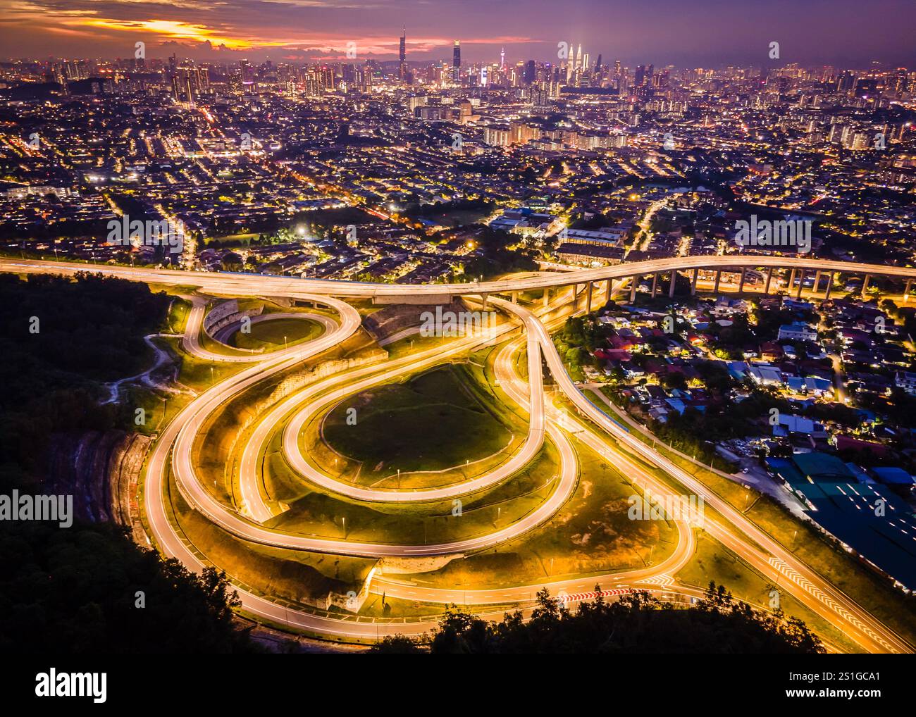 DUKE Highway at Kuala Lumpur Outer Ring Road Stock Photo - Alamy