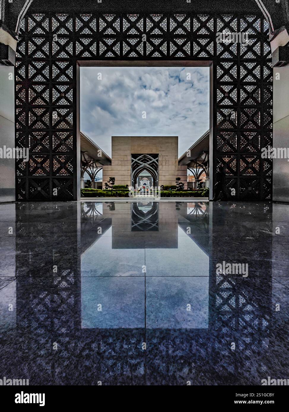 Iron Mosque in Putrajaya, Malaysia Stock Photo - Alamy