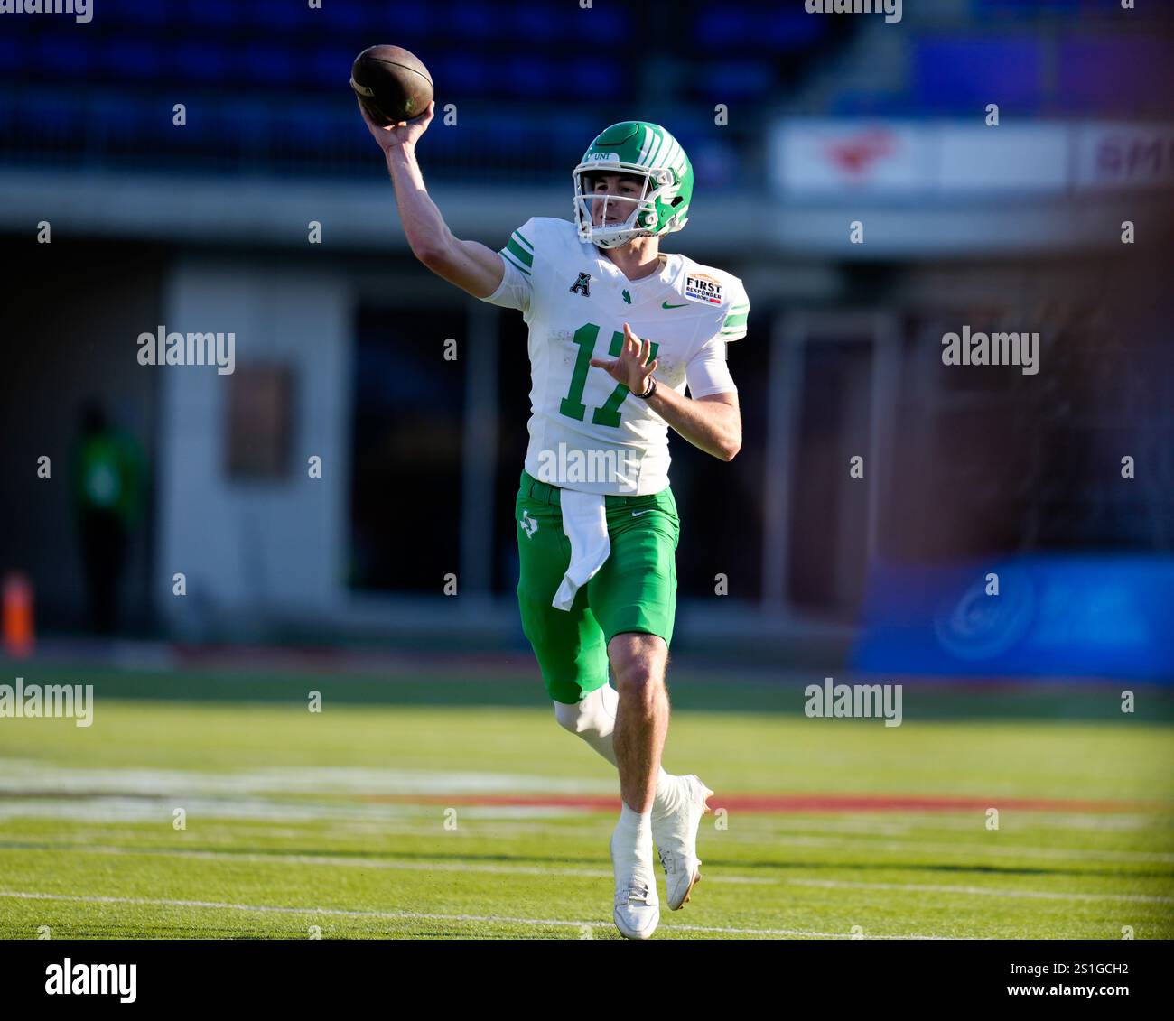 Dallas, Texas, USA. 3rd Jan, 2025. North Texas quarterback DREW ...