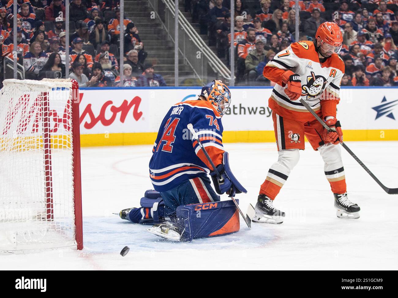 Anaheim Ducks' Alex Killorn (17) tries to tip the puck past Edmonton ...