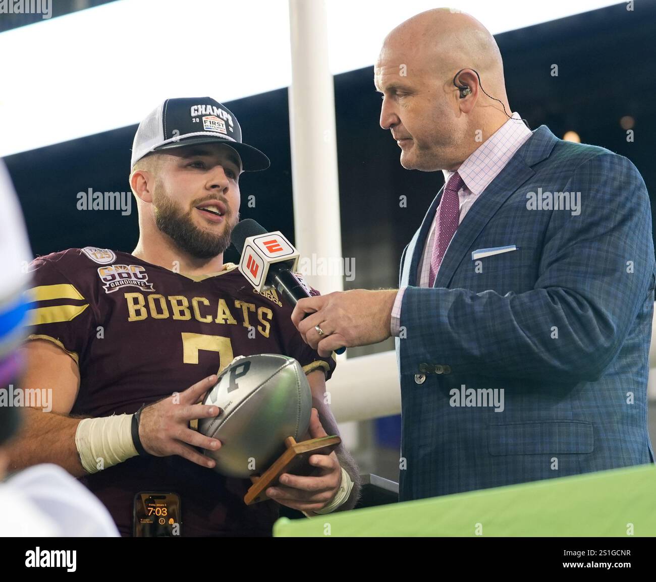Dallas, Texas, USA. 3rd Jan, 2025. Texas State running back LINCOLN ...