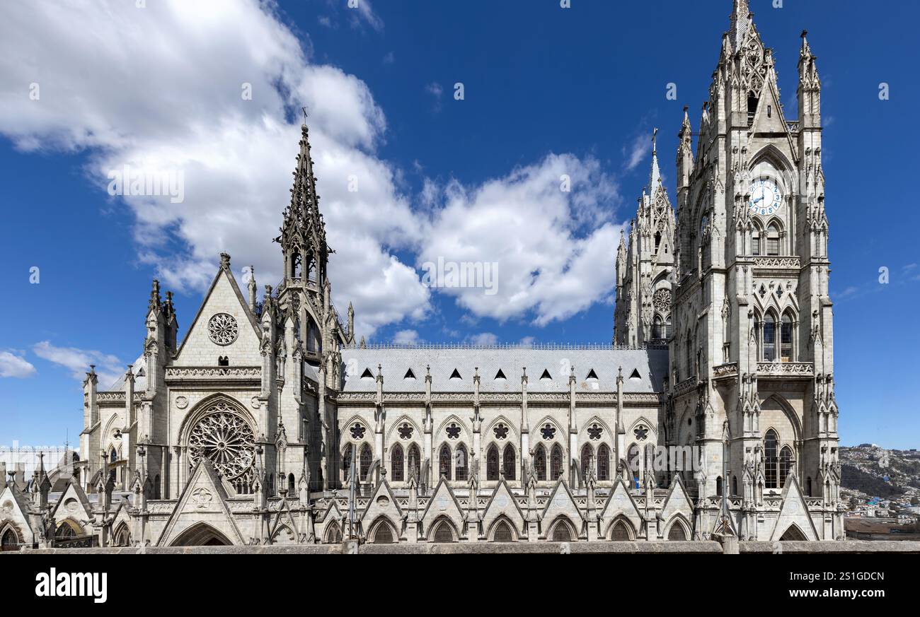 Cathedral Basilica of National Vow in historic center of Quito, Ecuador ...