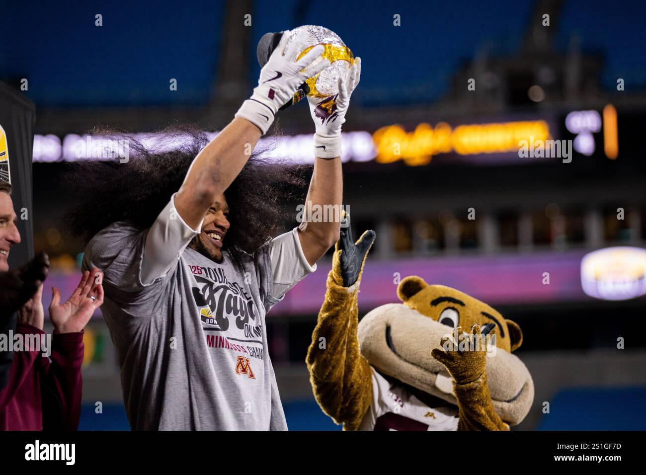 Charlotte, NC, USA. 3rd Jan, 2025. Minnesota wide receiver Elijah ...