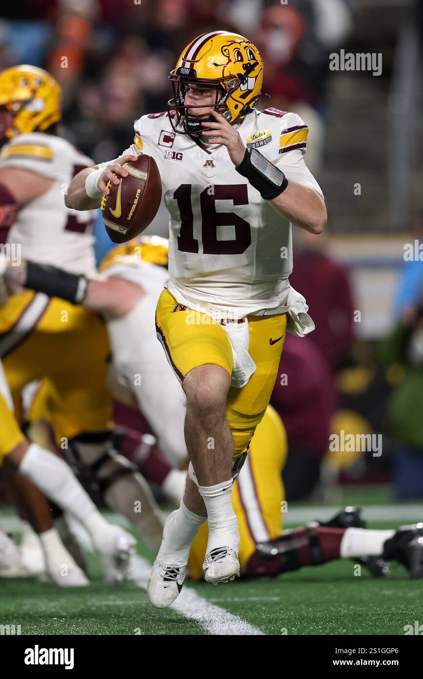 Charlotte, North Carolina, USA. 3rd Jan, 2025. Minnesota Golden Gophers ...