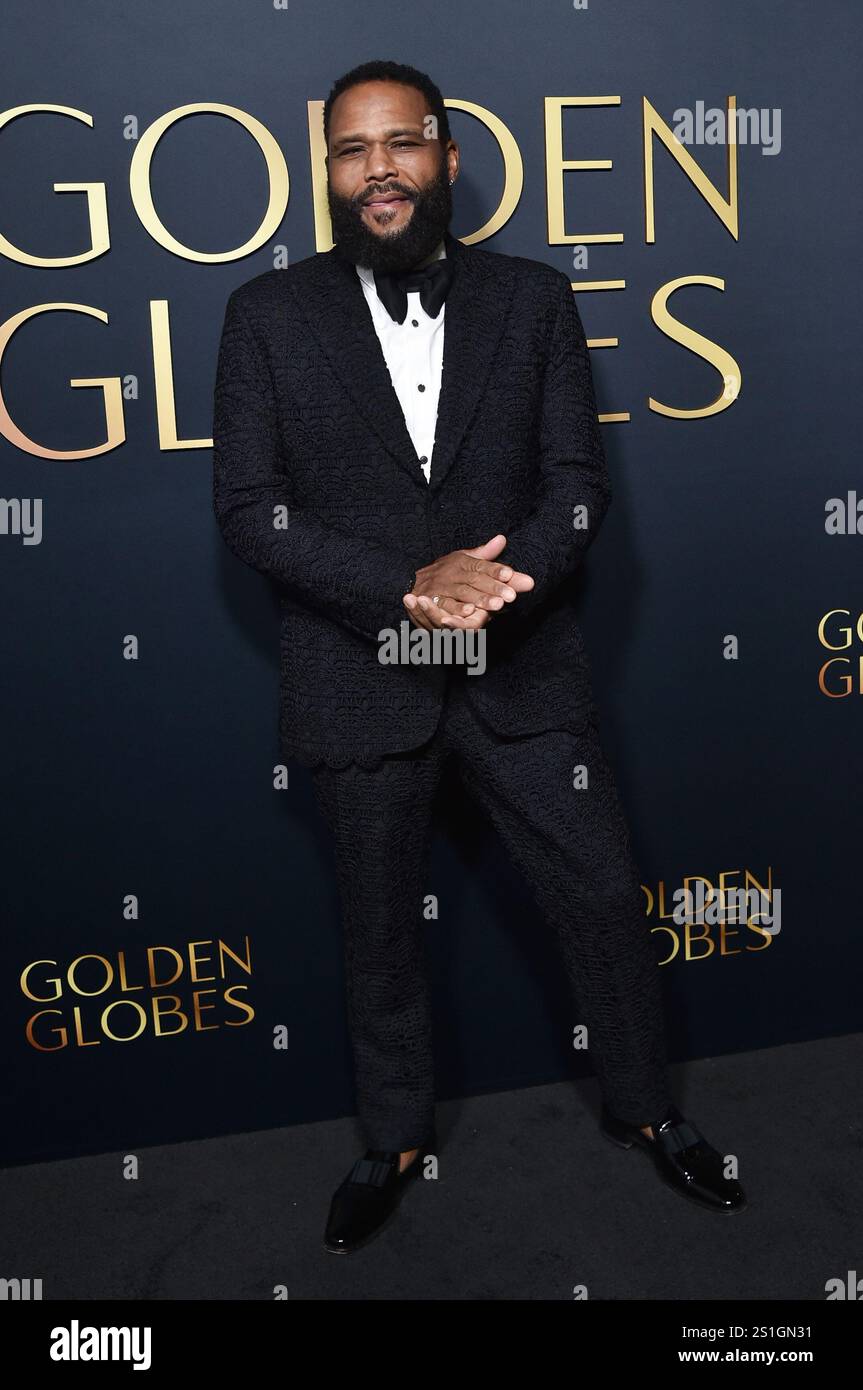Anthony Anderson arrives at Golden Gala: An Evening of Excellence on ...