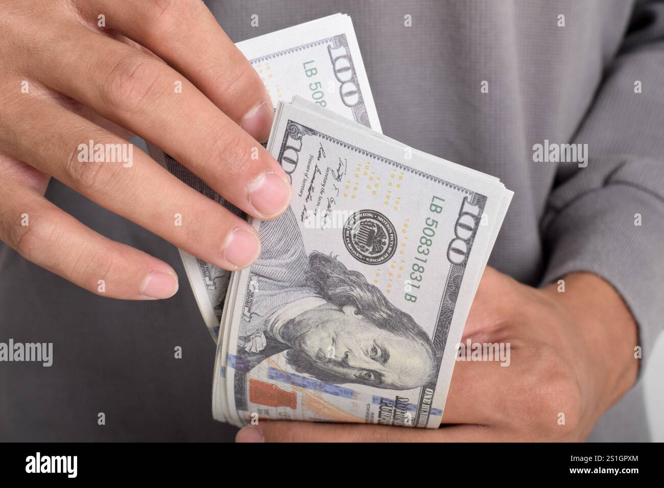 Close-up Hands counting money American dollars , Counting money ...